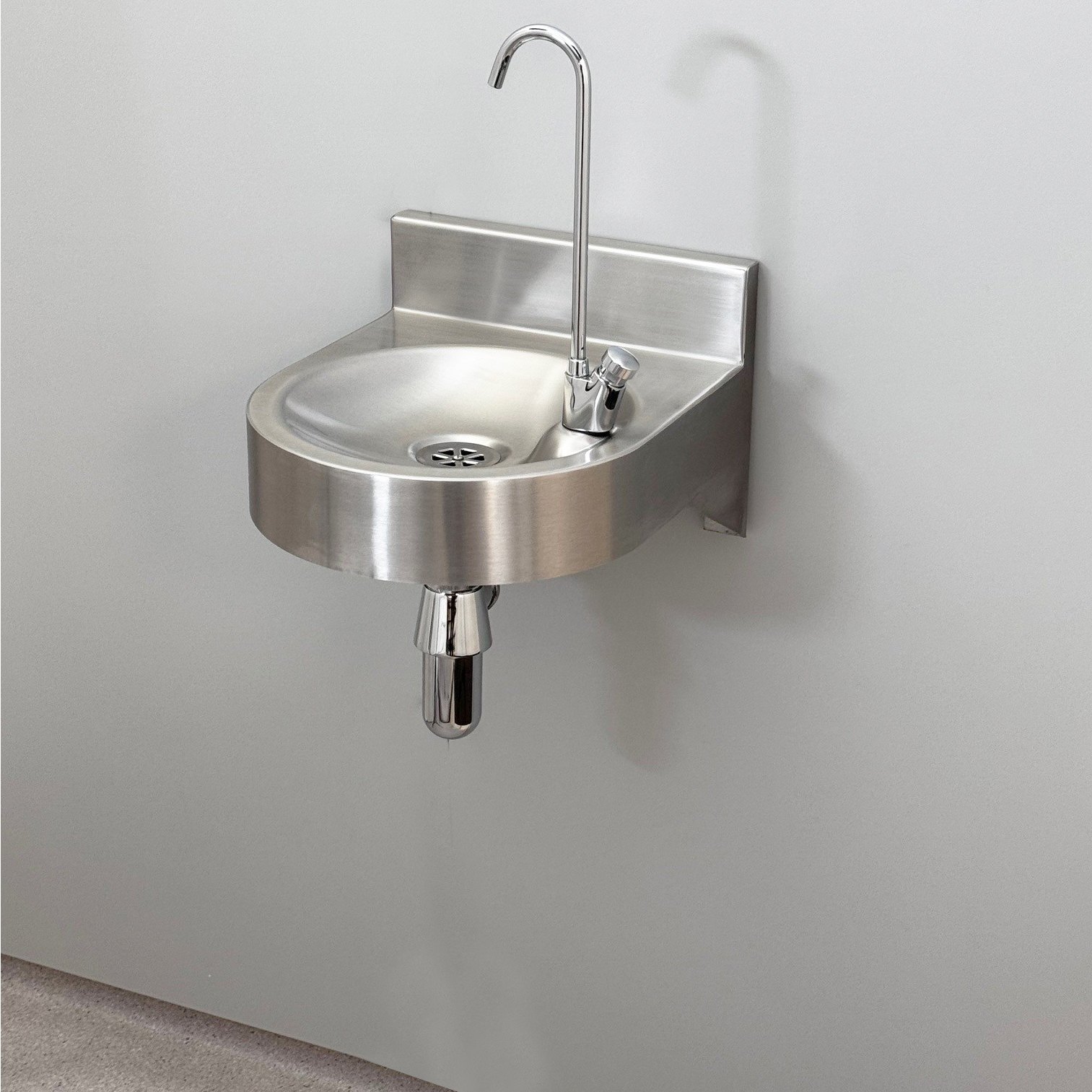 Wall Mounted Bottle Filling Fountain: Stainless Steel